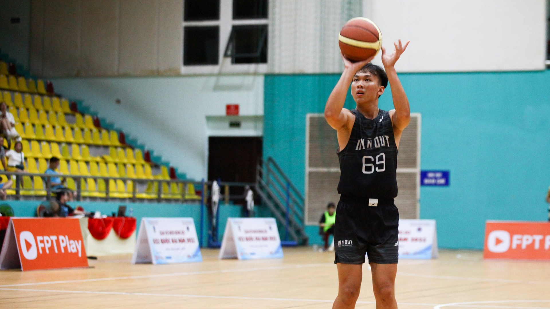 Thể thao 122 - VIP